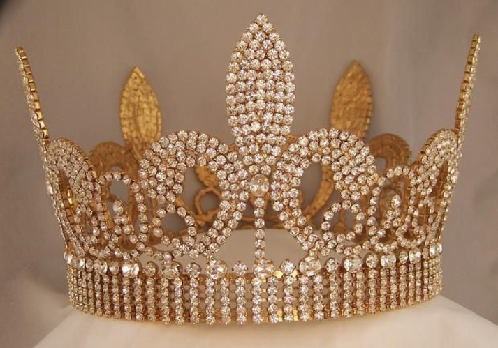 College Homecoming King Crown – CrownMasters