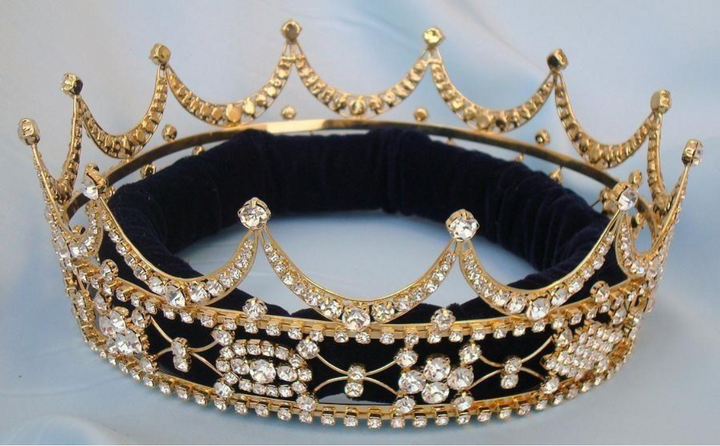 Large Crowns – CrownMasters